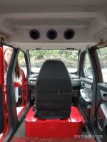 China Motorized Three-Wheeled Motorcycle with Air-Conditioning and 15L Fuel Tank Capacity for sale