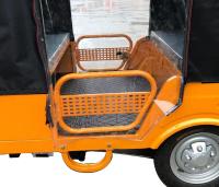 China Hot selling YAOLON  150cc wind cooled  passenger  tricycle petrol  type  Tuk Tuk Motorised Gasoline Three Wheel taxi  Tricyle for sale