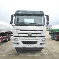 China Used Sinotruk Howo 20000L Water Tank Truck 2 Axle 12R22.5 Tires for sale