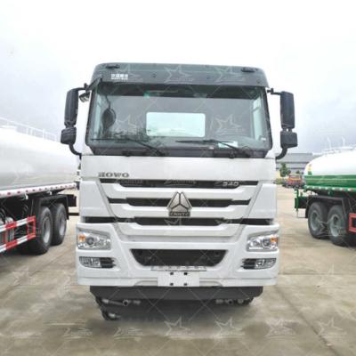China Used Sinotruk Howo 20000L Water Tank Truck 2 Axle 12R22.5 Tires for sale