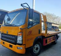 China Second Hand 4x2 Road-block Removal Tow Truck YUCHAI Engine 9.00R20 Tyre for sale