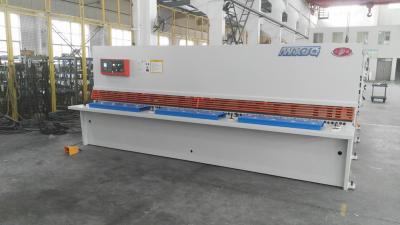 China Hydraulic NC Hydraulic Shearing Machine Metal Cutting Shear E21 Control System for sale