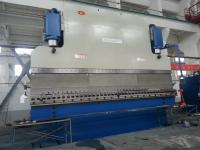 China CNC Hydraulic Press Brake with 400KN Max Pressure 175° Max Bending Angle and 6000mm Max Bending Length In Peru for sale