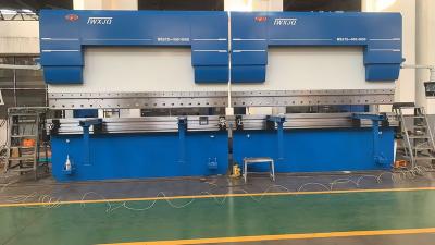 China CNC Tandem Press Brake with 800 mm to 1200mm Table Height 500-1000 Mm Back Gauge Range and 200mm to 1600 Mm Throat Depth for sale