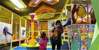 China Commercial Childrens Indoor Play Equipment Candy Themed 200m2 Area for sale