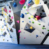 China Adventure Weatherproof Outdoor Climbing Wall Eco Friendly For Commercial Square for sale