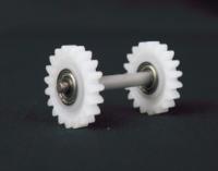 China Durable Ring Frame Spare Parts 19 Teeth Two Gear With Steel Pin And Bearing Shaft For Suessen Compact for sale