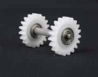 China Durable Ring Frame Spare Parts 19 Teeth Two Gear With Steel Pin And Bearing Shaft For Suessen Compact for sale