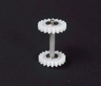 China Durable Ring Frame Spare Parts 19 Teeth Two Gear With Steel Pin And Bearing Shaft For Suessen Compact for sale
