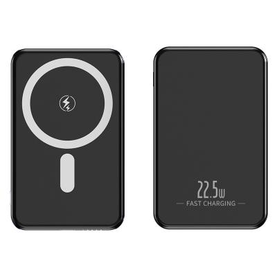China 5000mAh Ultra-Slim Magnetic Wireless Power Bank - 15W Fast Charging, 10.4mm Aluminum Design, Model W022 for sale