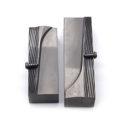 China M2 Customized Tungsten Carbide Thread Rolling Dies for Screw Making 90x25x25mm for sale