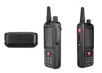 China 3500mAh Waterproof 32GB Unlimited Range Walkie Talkie for sale