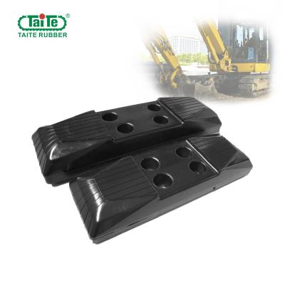 China Light Weight Excavator Rubber Pads Special Designed Rubber Formula Durable for sale