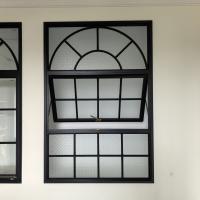 China Thermal Break French Style Alum Awning Window Stay Open Matte Black Frame Colors for sale