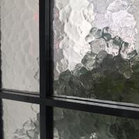 China Single Layer Tempered Glass Aluminium Frame Room Dividers For Offices And Homes for sale