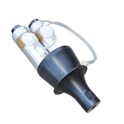 China 4200W High Power Ultrasonic Welding Transducer 15khz Double Horn for sale