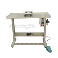 China PLC Kn95 Earloop Mask Machine , 1500W Semi Auto Face Mask Machine for sale