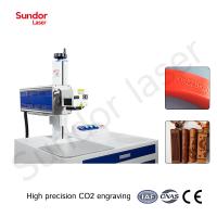China Benchtop Type Co2 Laser Printing Machine , Leather Laser Engraving Machine for sale