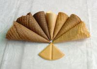 China Crispy Chocolate Covered Waffle Cone Premix with Egg Materials for Commercial Ice Cream Shops for sale