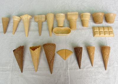 China Golden Color Ice Cream Wafer Cones with Chocolate Sugar Coating - Custom Logo Printing Available from 60+ Year Manufacturer for sale