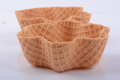 China Crispy Tart Chocolate Waffle Cones for Ice Cream - 35mm Height Small Rolled Sugar Cones for sale