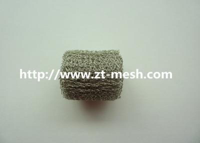 China 2*4mm Two-Piece Set Of Stainless Steel Wire Brushes For Kettle Filtration In Europe for sale