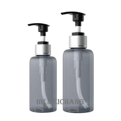 China Durable PET Bottle with CROWN CAP Sealing Type and PET Base Material for sale