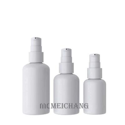 China Screen Printing PET Bottle PET Plastic Type for Durable Packaging for sale
