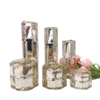 China Acrylic Collar Luxury Custom Skin Care Set 15g 30g 50g 30ml 50ml 75ml for sale