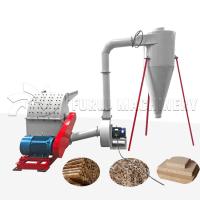 China Sugarcane Wood Chips Making Machine with Self-Suction Design - 22-30kw Motor, 600-1500kg/h Capacity for sale