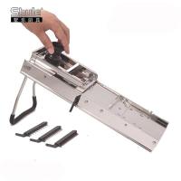 China 304 SS Manual Mandolin Kitchen Tool LFGB With 3 Removable Cutters for sale