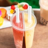 China Wholesale 95mm Caliber Dual Compartment Share Cup – Double-Sided Split Plastic Cup with Lid for Boba Tea, Juice & Mixed Beverages for sale