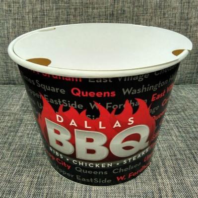 China 85 oz Disposable Paper Fried Chicken Bucket with Lid Double PE Coated 350gsm for sale