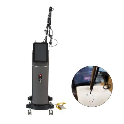 China CO2 Fractional Laser Machine With Two Years Gurantee Time From Software Department for sale