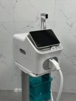 China Ultra Effective Diode Laser Hair Removal System With Cooling And FDA Clearance for sale
