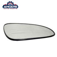 China 87931-52D70 Toyota Side Mirror Parts Glass For Corolla Prius C Aqua 2012-2018 for sale