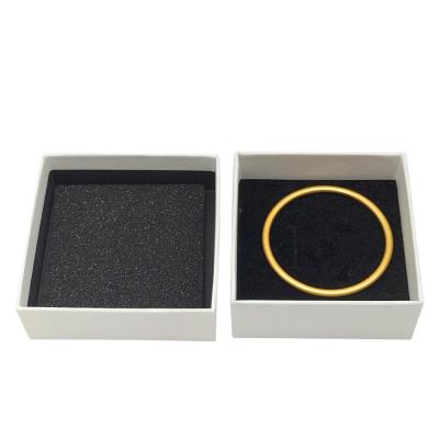 China Custom White Paper Jewelry Gift Box - 500 MOQ Minimum Order, Eco-Friendly Kraft Paper Packaging for Necklaces & Bracelets for sale