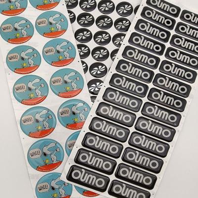 China Custom 3D Epoxy Resin Domed Stickers 0.5g Weight High Gloss Polyurethane Coating for Brand Labels for sale