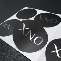 China Custom Metallic Foil Labels - Silver Gold Vinyl Stickers with 500pcs MOQ and 100000pc Weekly Capacity for sale