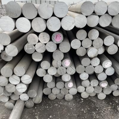 China ASTM 2024 6061 Solid Aluminum Round Stock 6000mm For Transportation Tools for sale