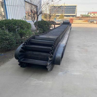 China PVC Corrugated Sidewall Conveyor Belt Belt For Angle Bulk Material Conveyor System for sale