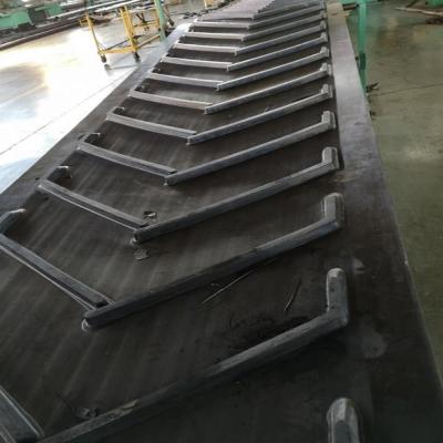 China OEM Pattern Slip Resistant Rubber Belt Non Slip Rubber Conveyor Belt for Materials Convey for sale