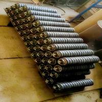 China OEM Conveyor Idler Roller Corrosion Resistant Steel Shell Sealed Ball Bearings 89mm Diameter for sale