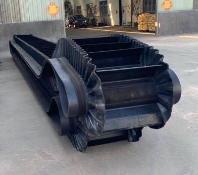 China Industrial Steep Angle Sidewall Cleated Conveyor Belt 300-1600mm Width for Bulk Material Handling for sale