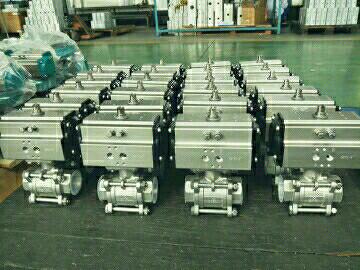 China Thread WCB Stainless Steel On Off Ball Valve With Pneumatic Actuator PN16 PN25 PN40 for sale