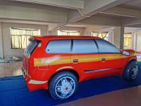China Full size Inflatable SUV car model for advertising for sale