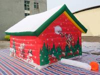 China Custom Inflatable Christmas Cottage 4x3x3m Nylon Oxford Fabric Holiday House for sale