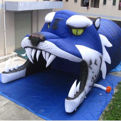 China Customized Oxford Tiger Inflatable Football Helmet Tunnel Tent 7.6m for Events for sale