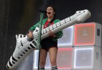 China Custom Inflatable PVC Guitar 1-6m for Music Party Promotion Advertising for sale