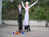 China Factory Customized Bride And Bridegroom Cartoon Image Sky Dancer For Wedding for sale